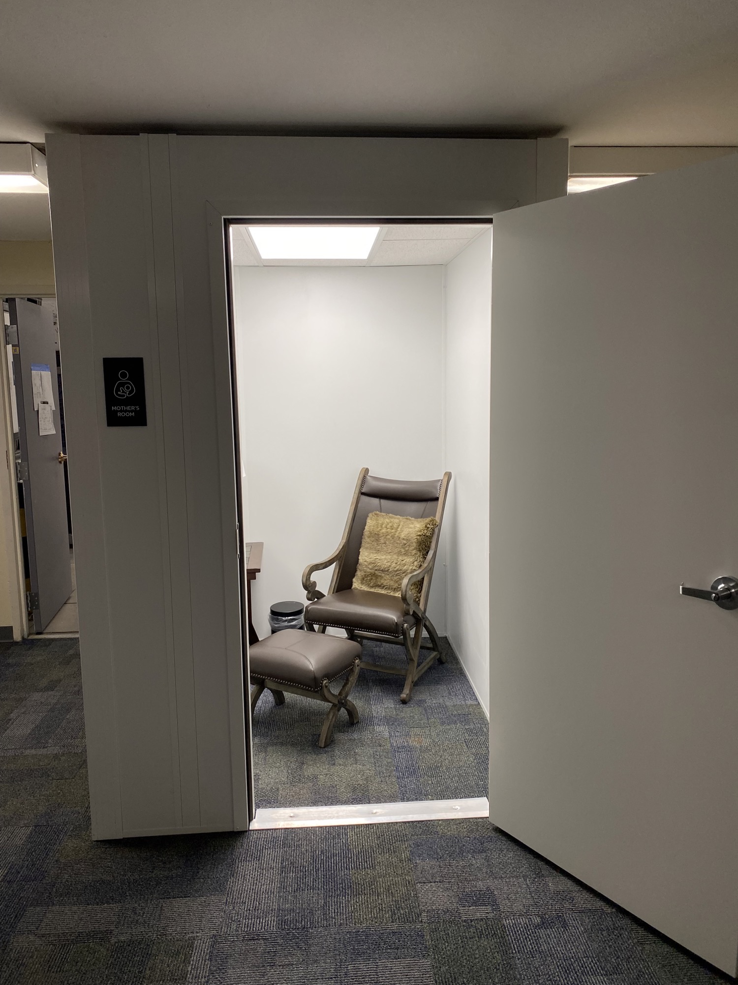 Prefabricated Lactation Pods | Portable Lactation Station | Panel Built