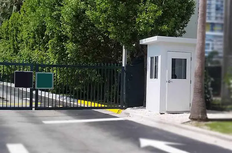 Cashier Booth With Transaction Window | Prefab Cashier Booths | Panel Built