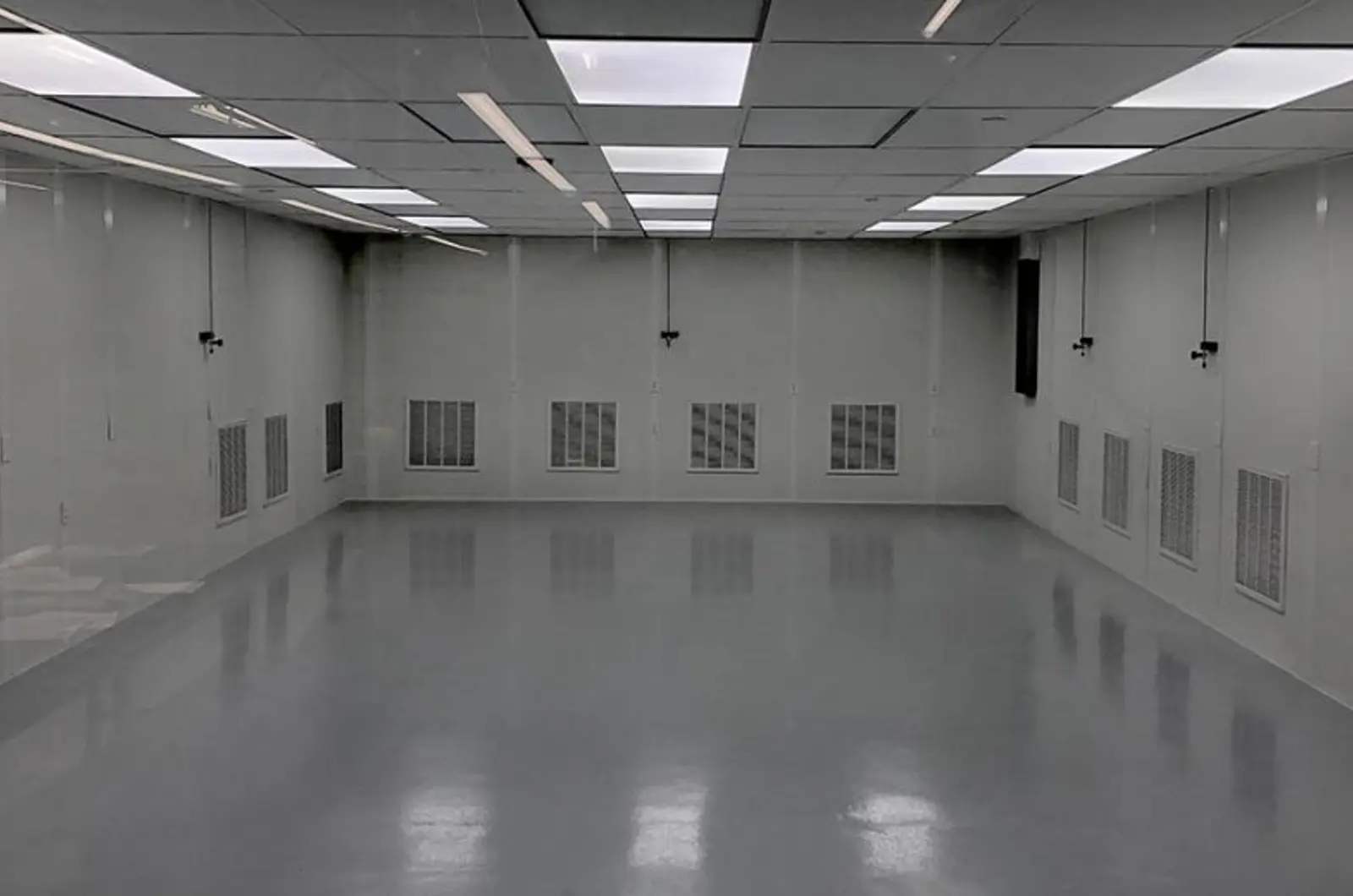 Panelized & Prefabricated ICU Rooms | Negative Pressure | Panel Built